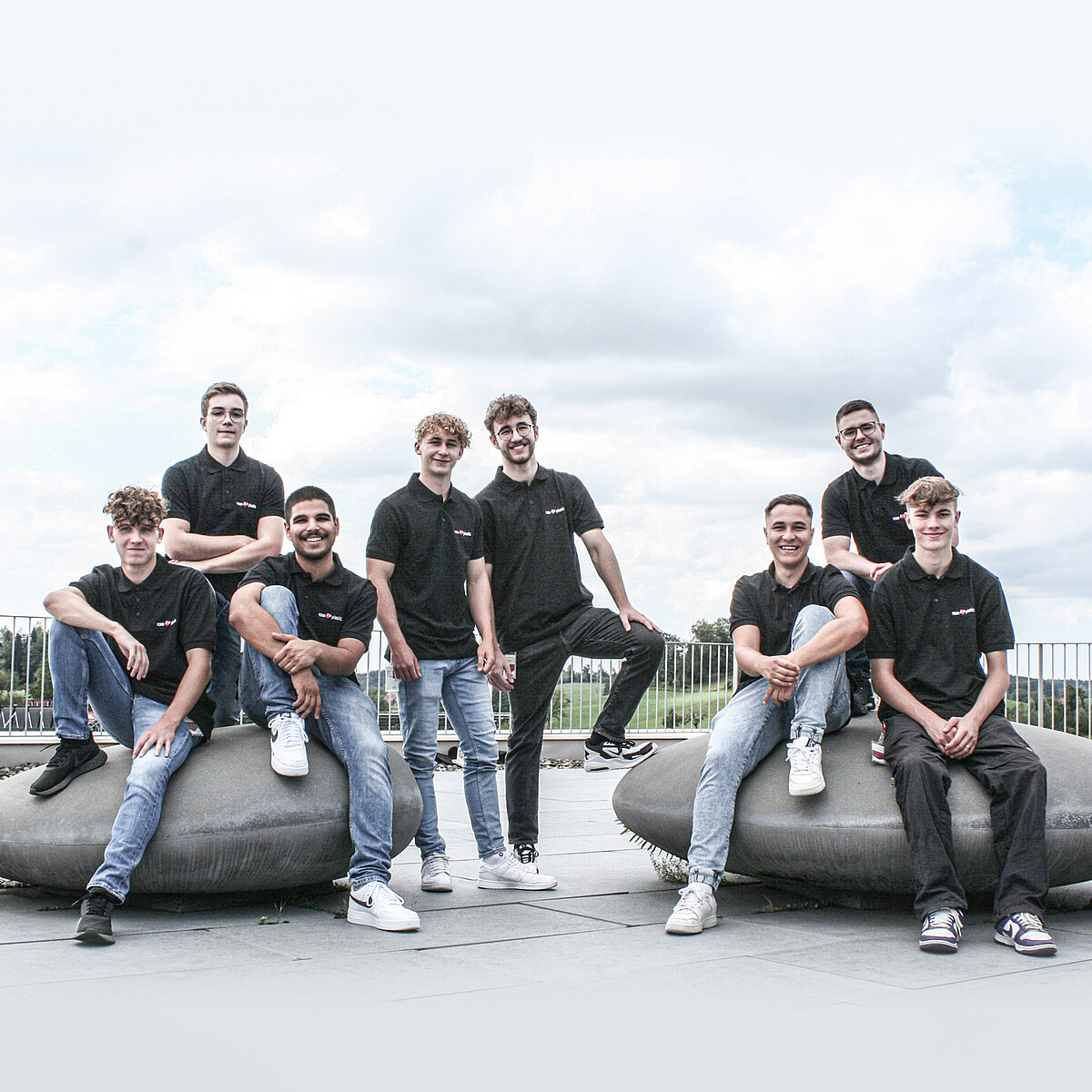 rose plastic is delighted to welcome its new trainees - rose plastic